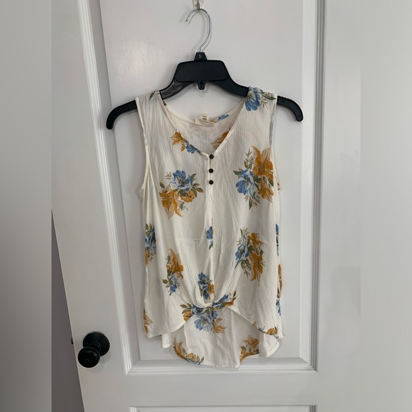a.n.a | Tops | Ana Tank Top | Poshmark